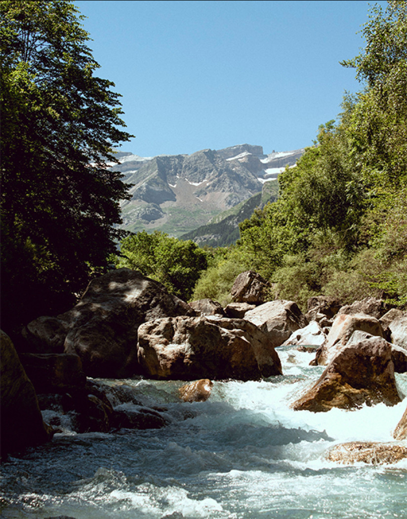 Ogeu Pyrénées, eau minérale naturelle plate | Ogeu